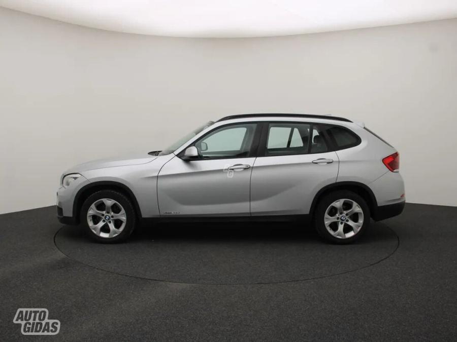 Grey BMW X1 2014 in Vilnius, with an engine capacity of 2.00 L and mileage of 152 thousand km for 13799 €, photo 7 on AUTOMOTO.COM.LV