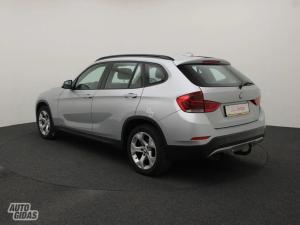 Grey BMW X1 2014 in Vilnius, with an engine capacity of 2.00 L and mileage of 152 thousand km for 13799 €, photo 8 on AUTOMOTO.COM.LV