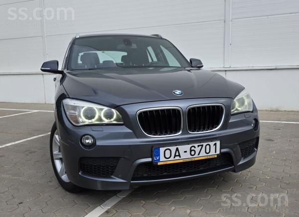 Grey BMW X1 2014 in Riga, with an engine capacity of 2.00 L and mileage of 201 thousand km for 8950 €, photo 10 on AUTOMOTO.COM.LV