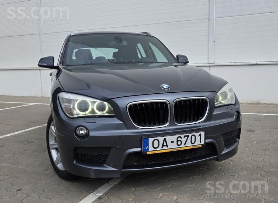 Grey BMW X1 2014 in Riga, with an engine capacity of 2.00 L and mileage of 201 thousand km for 8950 €, photo 11 on AUTOMOTO.COM.LV