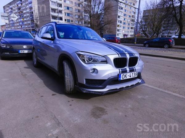 Grey BMW X1 2014 in Riga, with an engine capacity of 2.00 L and mileage of 202 thousand km for 9369 €, photo 2 on AUTOMOTO.COM.LV