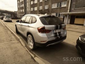 Grey BMW X1 2014 in Riga, with an engine capacity of 2.00 L and mileage of 202 thousand km for 9369 €, photo 5 on AUTOMOTO.COM.LV