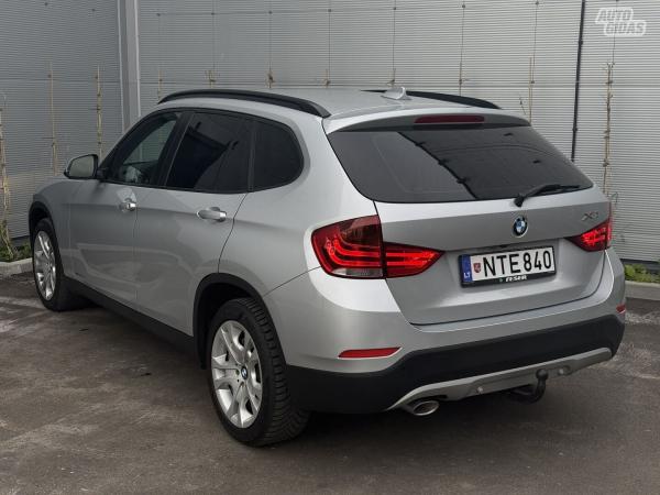 Grey BMW X1 2014 in Utena, with an engine capacity of 2.00 L and mileage of 290 thousand km for 8650 €, photo 7 on AUTOMOTO.COM.LV