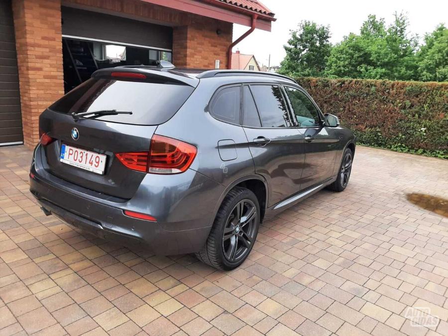 Pelēks BMW X1 2014 Kauņa, ar dzinēja tilpumu 2.00 L un nobraukumu 291 tūkst. km par 8800 €, foto 9 vietnē AUTOMOTO.COM.LV