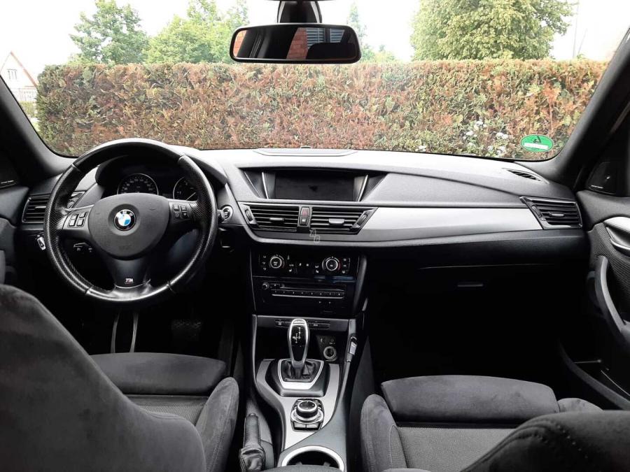 Pelēks BMW X1 2014 Kauņa, ar dzinēja tilpumu 2.00 L un nobraukumu 291 tūkst. km par 8800 €, foto 13 vietnē AUTOMOTO.COM.LV