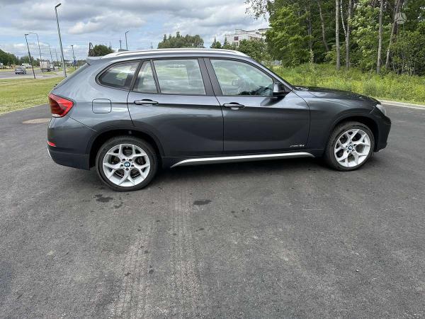 Pelēks BMW X1 2014 Kauņa, ar dzinēja tilpumu 2.00 L un nobraukumu 240 tūkst. km par 7990 €, foto 4 vietnē AUTOMOTO.COM.LV