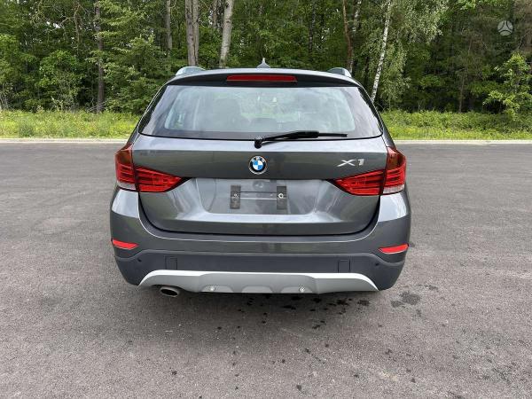 Pelēks BMW X1 2014 Kauņa, ar dzinēja tilpumu 2.00 L un nobraukumu 240 tūkst. km par 7990 €, foto 6 vietnē AUTOMOTO.COM.LV
