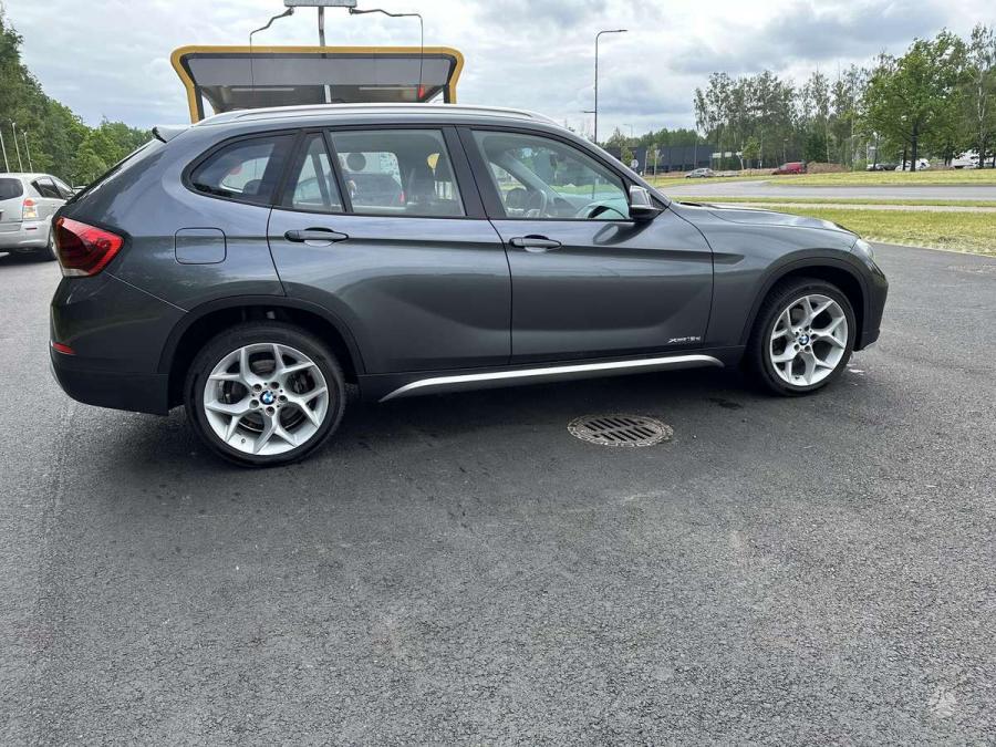 Pelēks BMW X1 2014 Kauņa, ar dzinēja tilpumu 2.00 L un nobraukumu 240 tūkst. km par 7990 €, foto 8 vietnē AUTOMOTO.COM.LV