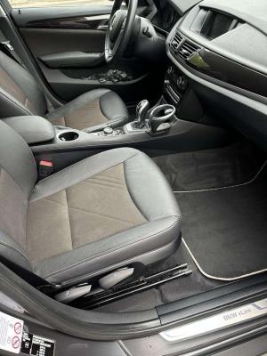 Pelēks BMW X1 2014 Kauņa, ar dzinēja tilpumu 2.00 L un nobraukumu 240 tūkst. km par 7990 €, foto 16 vietnē AUTOMOTO.COM.LV