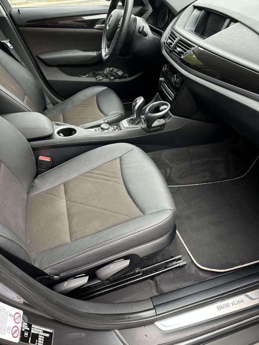 Pelēks BMW X1 2014 Kauņa, ar dzinēja tilpumu 2.00 L un nobraukumu 240 tūkst. km par 7990 €, foto 16 vietnē AUTOMOTO.COM.LV