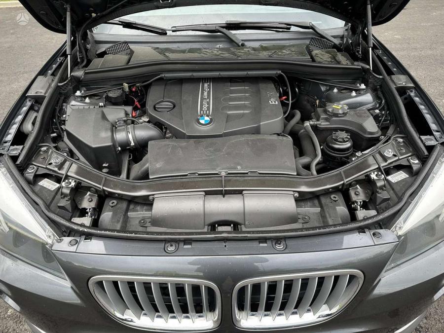 Pelēks BMW X1 2014 Kauņa, ar dzinēja tilpumu 2.00 L un nobraukumu 240 tūkst. km par 7990 €, foto 20 vietnē AUTOMOTO.COM.LV