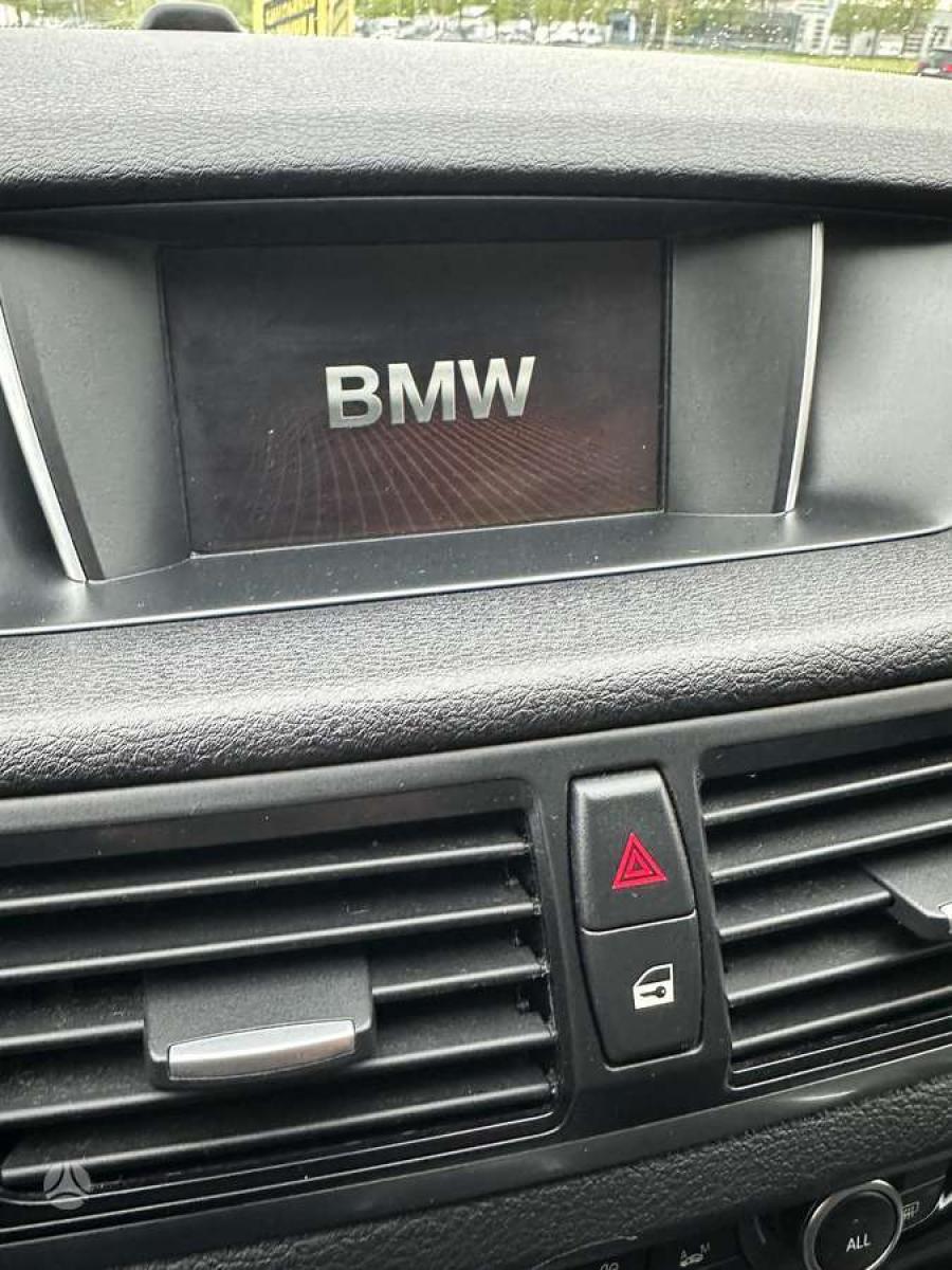 Pelēks BMW X1 2014 Kauņa, ar dzinēja tilpumu 2.00 L un nobraukumu 240 tūkst. km par 7990 €, foto 24 vietnē AUTOMOTO.COM.LV