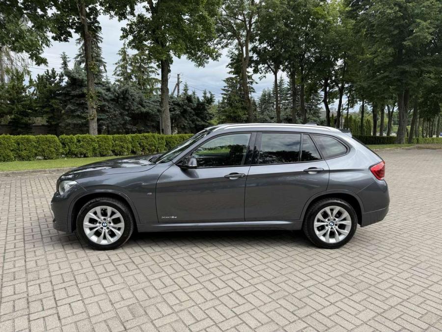 Grey BMW X1 2014 in Marijampole, with an engine capacity of 2.00 L and mileage of 155 thousand km for 9500 €, photo 3 on AUTOMOTO.COM.LV