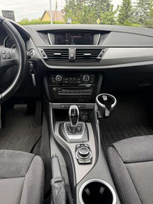 Grey BMW X1 2014 in Marijampole, with an engine capacity of 2.00 L and mileage of 155 thousand km for 9500 €, photo 11 on AUTOMOTO.COM.LV