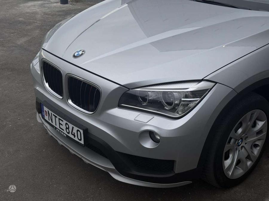 Grey BMW X1 2014 in Utena, with an engine capacity of 0.00 L and mileage of 290 thousand km for 8350 €, photo 8 on AUTOMOTO.COM.LV
