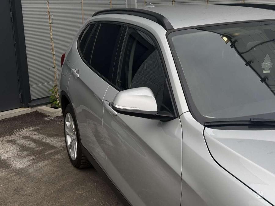 Grey BMW X1 2014 in Utena, with an engine capacity of 0.00 L and mileage of 290 thousand km for 8350 €, photo 10 on AUTOMOTO.COM.LV