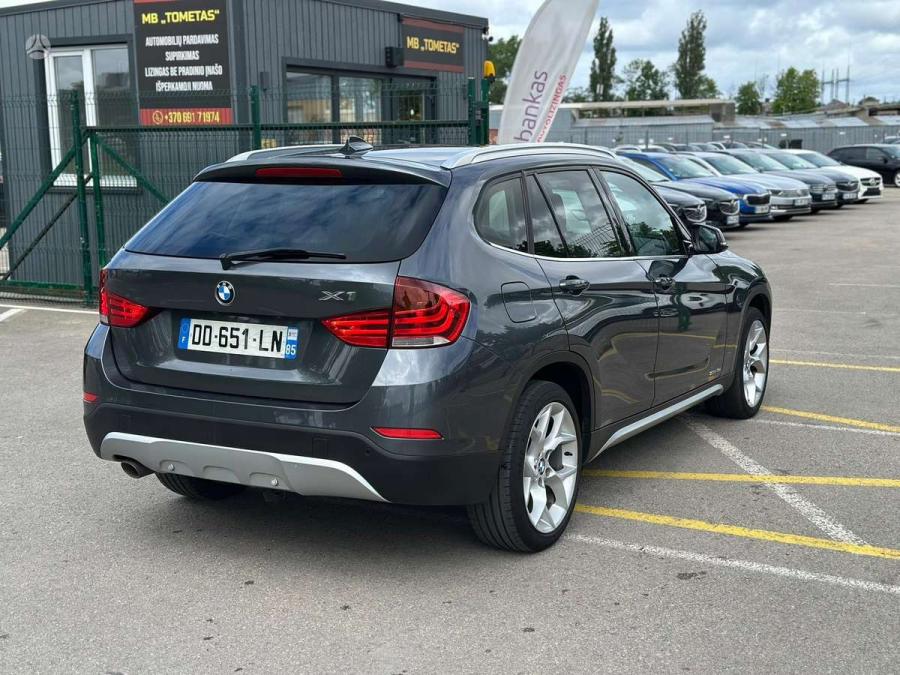 Pelēks BMW X1 2014 Klaipėda, ar dzinēja tilpumu 2.00 L un nobraukumu 179 tūkst. km par 8200 €, foto 9 vietnē AUTOMOTO.COM.LV