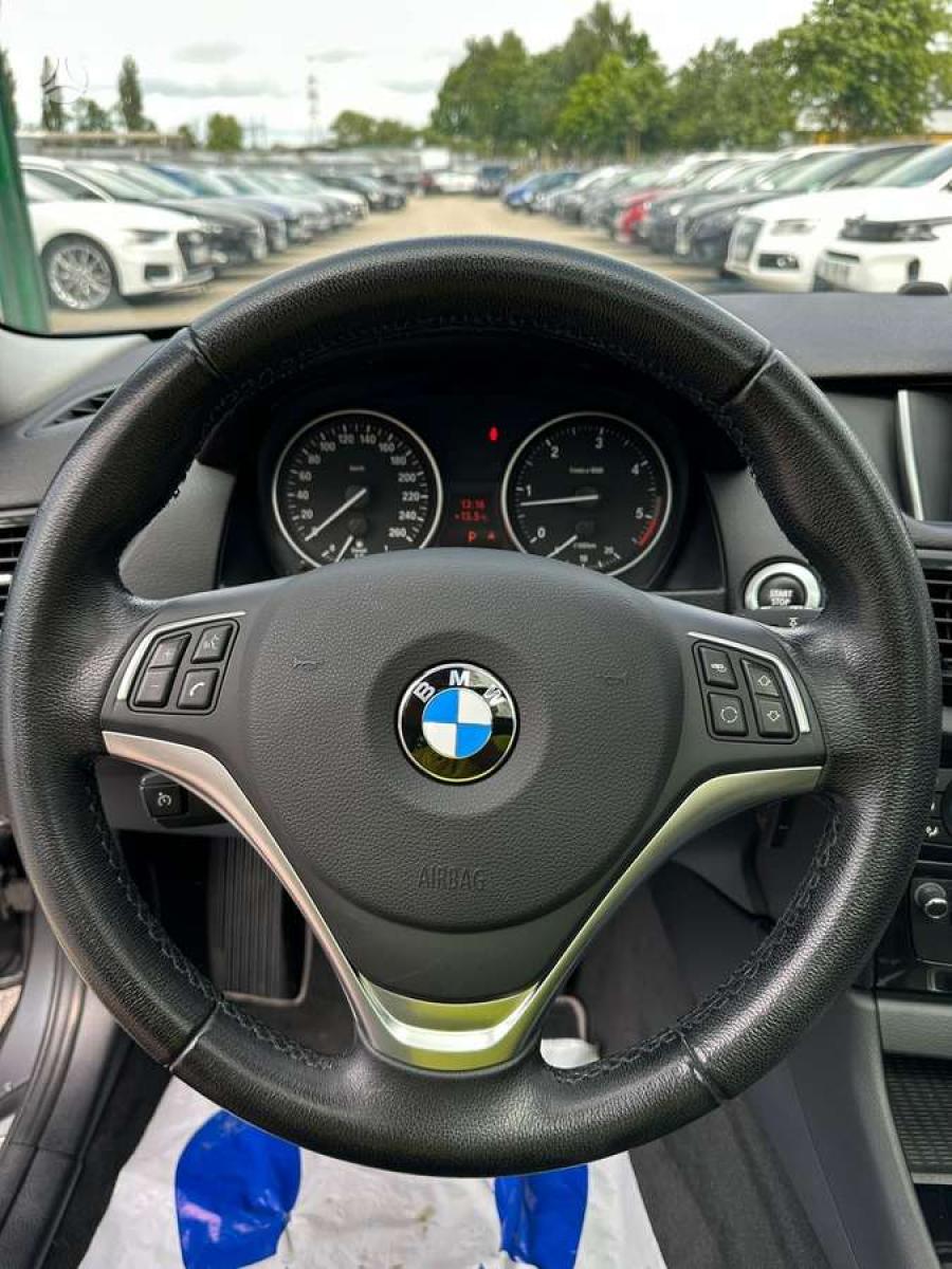 Pelēks BMW X1 2014 Klaipėda, ar dzinēja tilpumu 2.00 L un nobraukumu 179 tūkst. km par 8200 €, foto 17 vietnē AUTOMOTO.COM.LV
