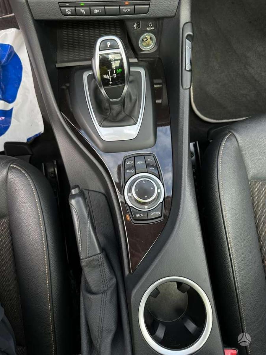 Pelēks BMW X1 2014 Klaipėda, ar dzinēja tilpumu 2.00 L un nobraukumu 179 tūkst. km par 8200 €, foto 25 vietnē AUTOMOTO.COM.LV