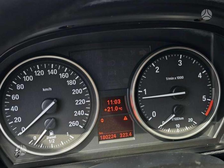 Серый БМВ Х1 2014 в Шяуляй, объемом двигателя 2.00 л и пробегом 180 тыс. км за 7450 €, фото 33 на AUTOMOTO.COM.LV