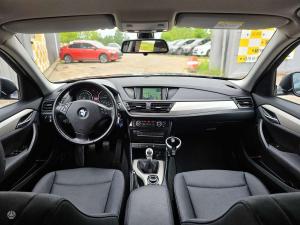 Grey BMW X1 2014 in Siauliai, with an engine capacity of 2.00 L and mileage of 180 thousand km for 7450 €, photo 17 on AUTOMOTO.COM.LV