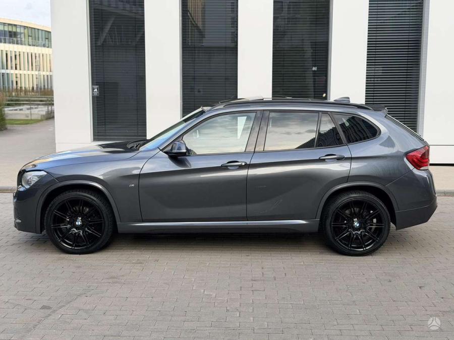 Pelēks BMW X1 2014 Viļņa, ar dzinēja tilpumu 2.00 L un nobraukumu 348 tūkst. km par 8350 €, foto 7 vietnē AUTOMOTO.COM.LV