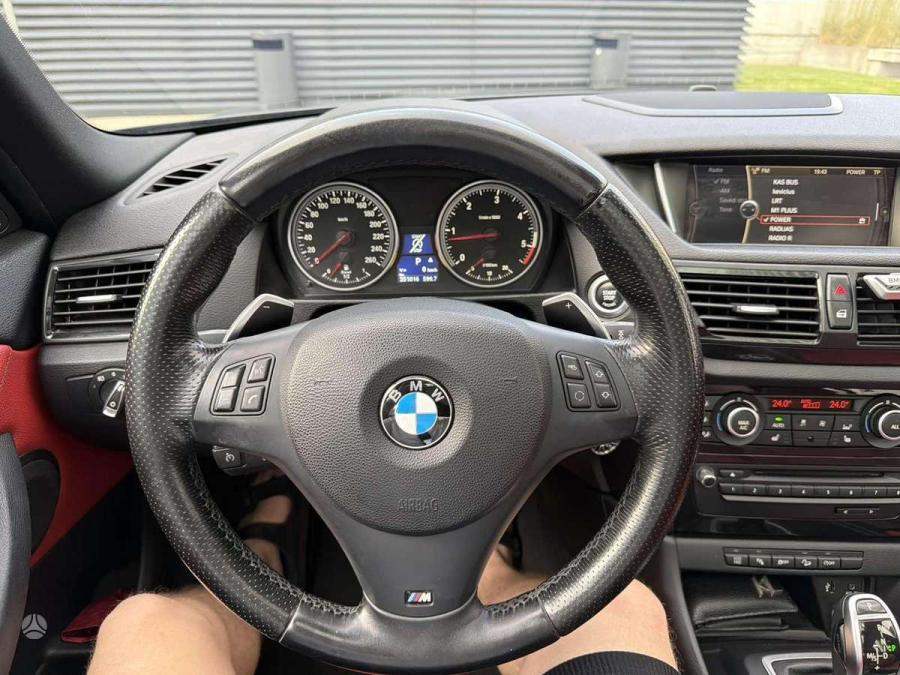 Pelēks BMW X1 2014 Viļņa, ar dzinēja tilpumu 2.00 L un nobraukumu 348 tūkst. km par 8350 €, foto 15 vietnē AUTOMOTO.COM.LV