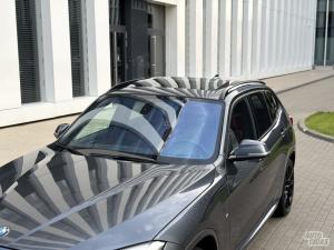 Grey BMW X1 2014 in Vilnius, with an engine capacity of 2.00 L and mileage of 348 thousand km for 8250 €, photo 9 on AUTOMOTO.COM.LV