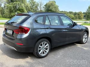 Pelēks BMW X1 2014 Rīga, ar dzinēja tilpumu 2.00 L un nobraukumu 156 tūkst. km par 10200 €, foto 5 vietnē AUTOMOTO.COM.LV