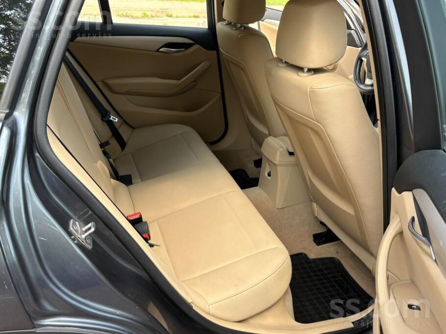 Pelēks BMW X1 2014 Rīga, ar dzinēja tilpumu 2.00 L un nobraukumu 156 tūkst. km par 10200 €, foto 13 vietnē AUTOMOTO.COM.LV