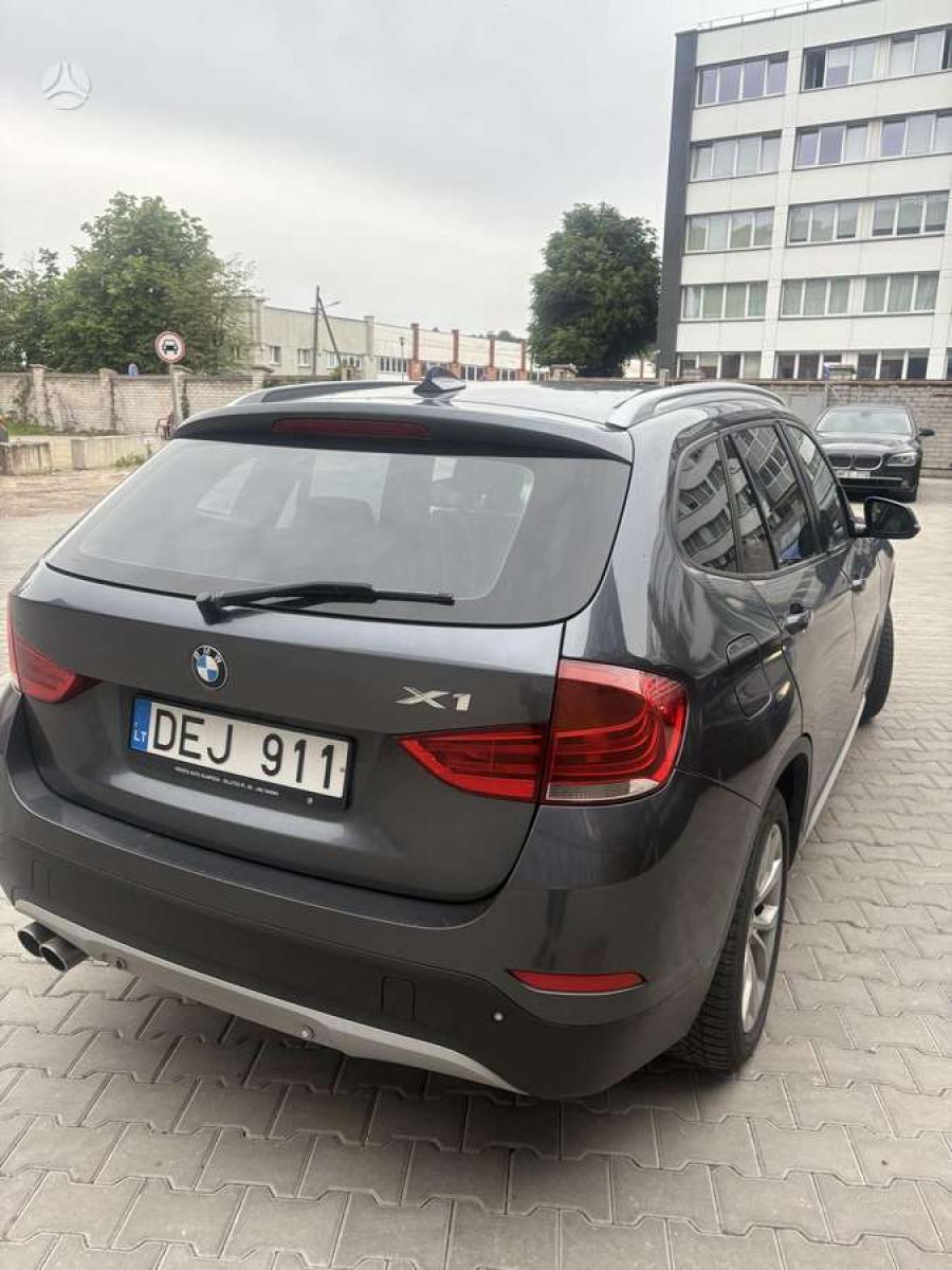 Pelēks BMW X1 2014 Kauņa, ar dzinēja tilpumu 2.00 L un nobraukumu 139 tūkst. km par 8200 €, foto 5 vietnē AUTOMOTO.COM.LV