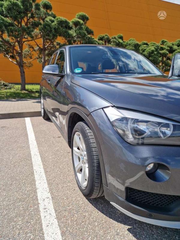 Pelēks BMW X1 2014 Molėtai, ar dzinēja tilpumu 2.00 L un nobraukumu 230 tūkst. km par 7400 €, foto 4 vietnē AUTOMOTO.COM.LV