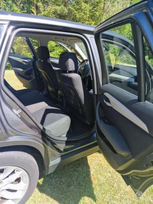 Grey BMW X1 2014 in Moletai, with an engine capacity of 2.00 L and mileage of 230 thousand km for 7400 €, photo 11 on AUTOMOTO.COM.LV