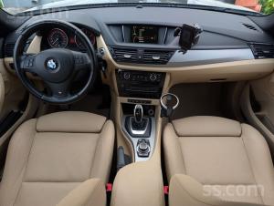 Pelēks BMW X1 2014 Jūrmala, ar dzinēja tilpumu 2.00 L un nobraukumu 288 tūkst. km par 9950 €, foto 21 vietnē AUTOMOTO.COM.LV