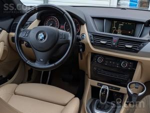 Pelēks BMW X1 2014 Jūrmala, ar dzinēja tilpumu 2.00 L un nobraukumu 288 tūkst. km par 9950 €, foto 22 vietnē AUTOMOTO.COM.LV