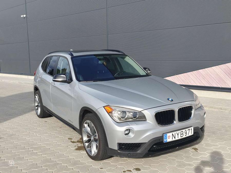 Pelēks BMW X1 2014 Panevēža, ar dzinēja tilpumu 3.00 L un nobraukumu 169 tūkst. km par 6900 €, foto 3 vietnē AUTOMOTO.COM.LV