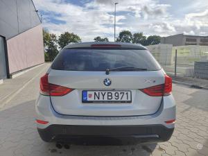 Pelēks BMW X1 2014 Panevēža, ar dzinēja tilpumu 3.00 L un nobraukumu 169 tūkst. km par 6900 €, foto 10 vietnē AUTOMOTO.COM.LV