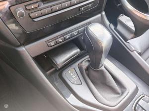 Pelēks BMW X1 2014 Panevēža, ar dzinēja tilpumu 3.00 L un nobraukumu 169 tūkst. km par 6900 €, foto 18 vietnē AUTOMOTO.COM.LV