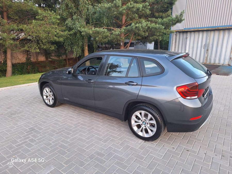 Grey BMW X1 2014 in Kaunas, with an engine capacity of 2.00 L and mileage of 195 thousand km for 6700 €, photo 7 on AUTOMOTO.COM.LV