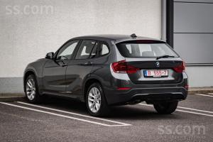 Pelēks BMW X1 2014 Rīga, ar dzinēja tilpumu 2.00 L un nobraukumu 260 tūkst. km par 8950 €, foto 7 vietnē AUTOMOTO.COM.LV