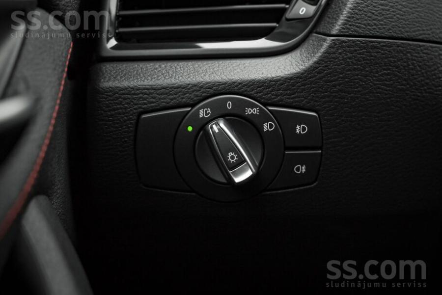 Pelēks BMW X1 2014 Rīga, ar dzinēja tilpumu 2.00 L un nobraukumu 260 tūkst. km par 8950 €, foto 30 vietnē AUTOMOTO.COM.LV
