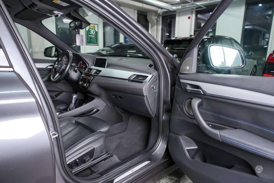Pelēks BMW X1 2015 Kauņa, ar dzinēja tilpumu 2.00 L un nobraukumu 163 tūkst. km par 17250 €, foto 35 vietnē AUTOMOTO.COM.LV