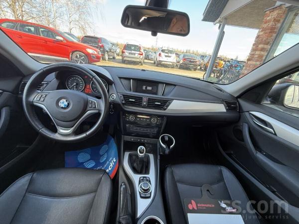 Grey BMW X1 2015 in Talsi, with an engine capacity of 2.00 L and mileage of 166 thousand km for 10740 €, photo 9 on AUTOMOTO.COM.LV