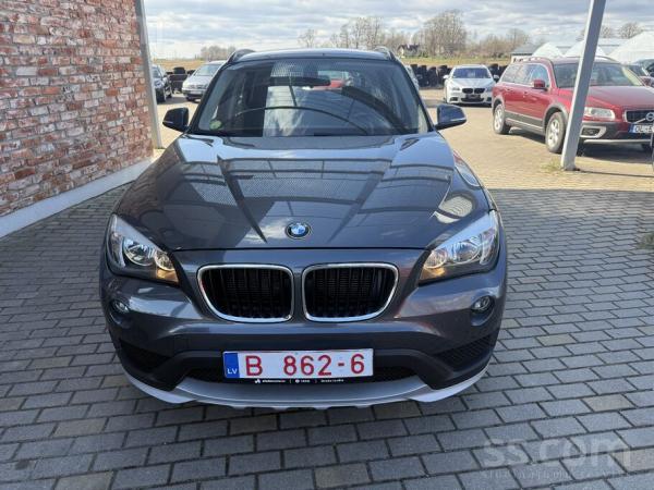 Grey BMW X1 2015 in Talsi, with an engine capacity of 2.00 L and mileage of 166 thousand km for 10440 €, photo 6 on AUTOMOTO.COM.LV