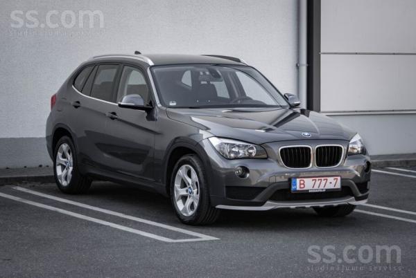 Grey BMW X1 2015 in Riga, with an engine capacity of 2.00 L and mileage of 120 thousand km for 11150 €, photo 3 on AUTOMOTO.COM.LV