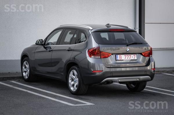 Grey BMW X1 2015 in Riga, with an engine capacity of 2.00 L and mileage of 120 thousand km for 11150 €, photo 6 on AUTOMOTO.COM.LV