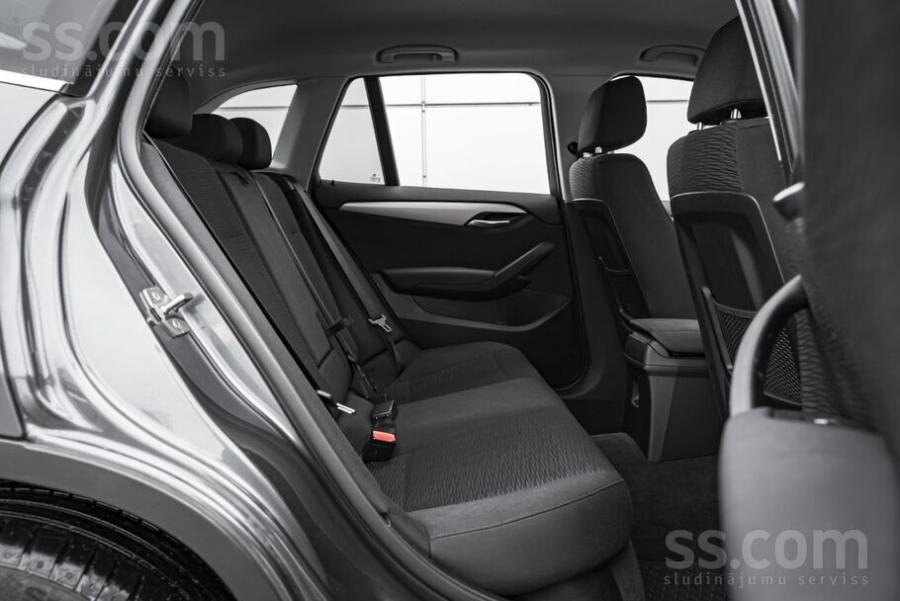 Pelēks BMW X1 2015 Rīga, ar dzinēja tilpumu 2.00 L un nobraukumu 120 tūkst. km par 11150 €, foto 11 vietnē AUTOMOTO.COM.LV