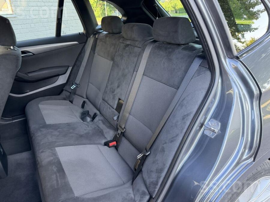 Pelēks BMW X1 2015 Tukums, ar dzinēja tilpumu 2.00 L un nobraukumu 241 tūkst. km par 10990 €, foto 13 vietnē AUTOMOTO.COM.LV