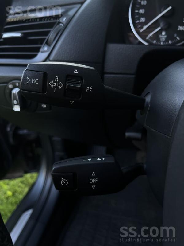 Pelēks BMW X1 2015 Saldus, ar dzinēja tilpumu 2.00 L un nobraukumu 306 tūkst. km par 8200 €, foto 8 vietnē AUTOMOTO.COM.LV