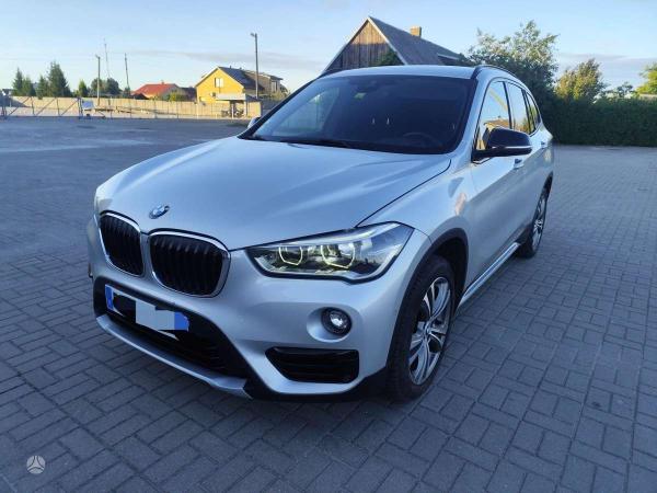 Grey BMW X1 2015 in Taurage, with an engine capacity of 2.00 L and mileage of 200 thousand km for 12100 €, photo 1 on AUTOMOTO.COM.LV
